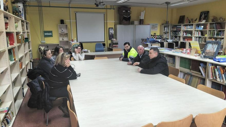 Corvera asume parte de las obras estructurales en el colegio Los Campos