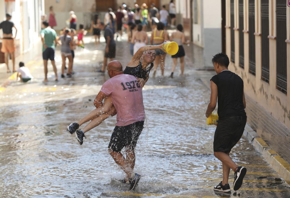 Quartell escapa del calor con su tradicional Xopà