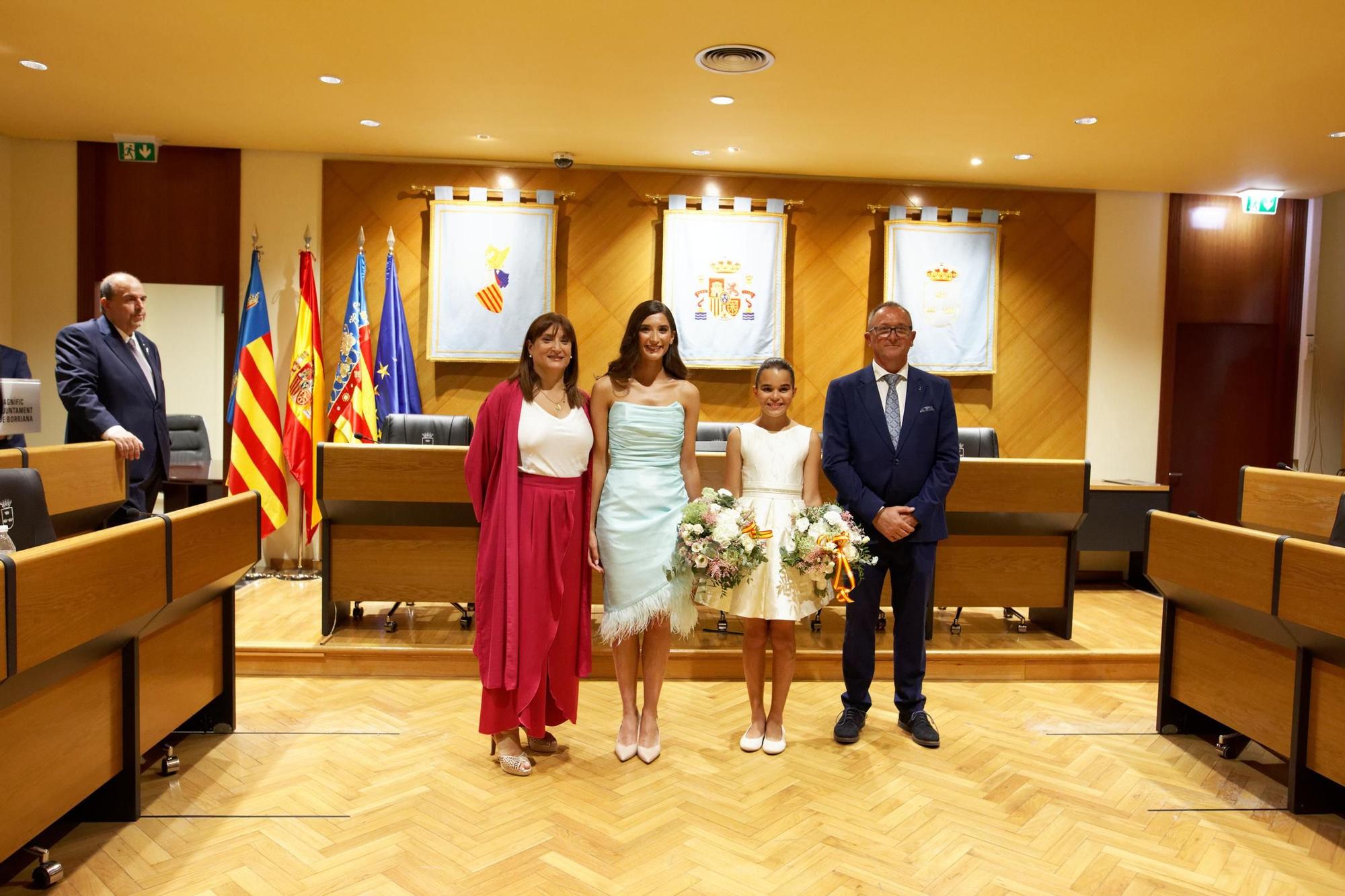 Galería de fotos de la elección de Laia Molina y Anna Solà como reinas falleras de Burriana 2024 ...