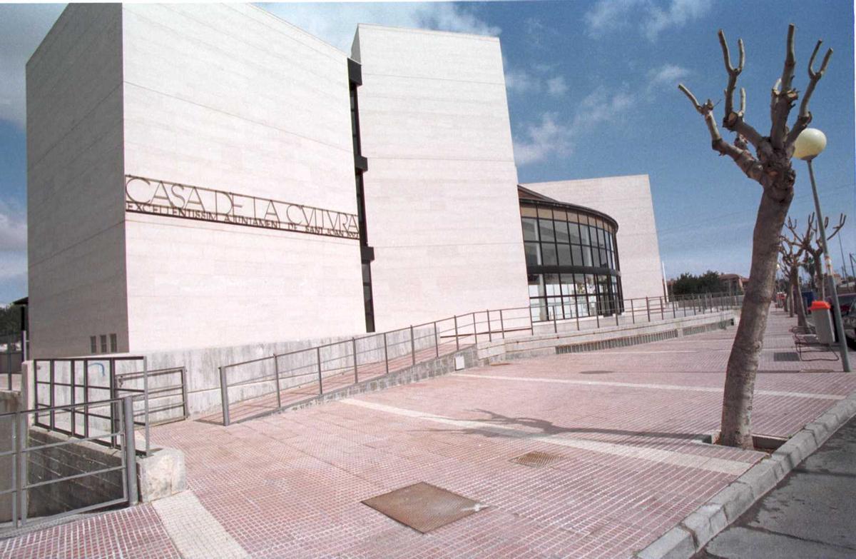 Edificios De Centros Juveniles