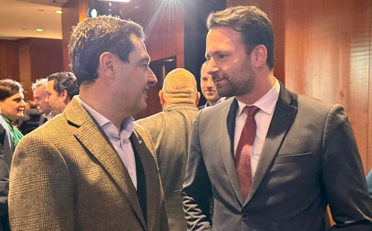 Queipo (PP) sale al paso de las críticas de Vox