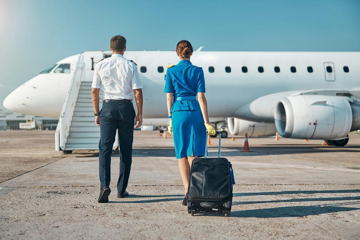 Los riesgos de la aviación: por qué trabajar en el aire puede ...