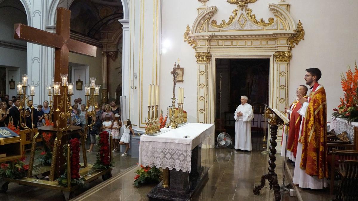 Conflicto con la iglesia: los párrocos que han generado polémicas desde ...