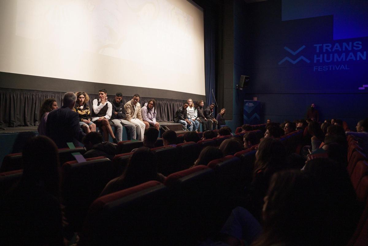 Transhumant Festital: Menores migrantes solos cuentan su experiencia ...