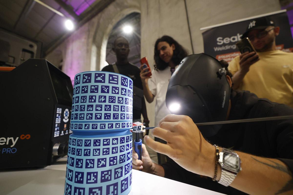 Robots, realidad virtual y la búsqueda de salidas laborales ...