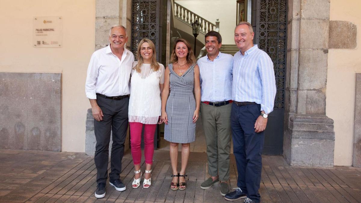 Mazón promete más médicos y un programa de salud mental - Levante-EMV