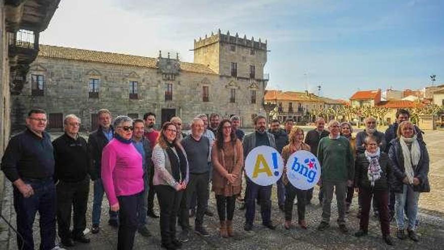Montserrat Prado: "O Salnés es un desierto industrial"