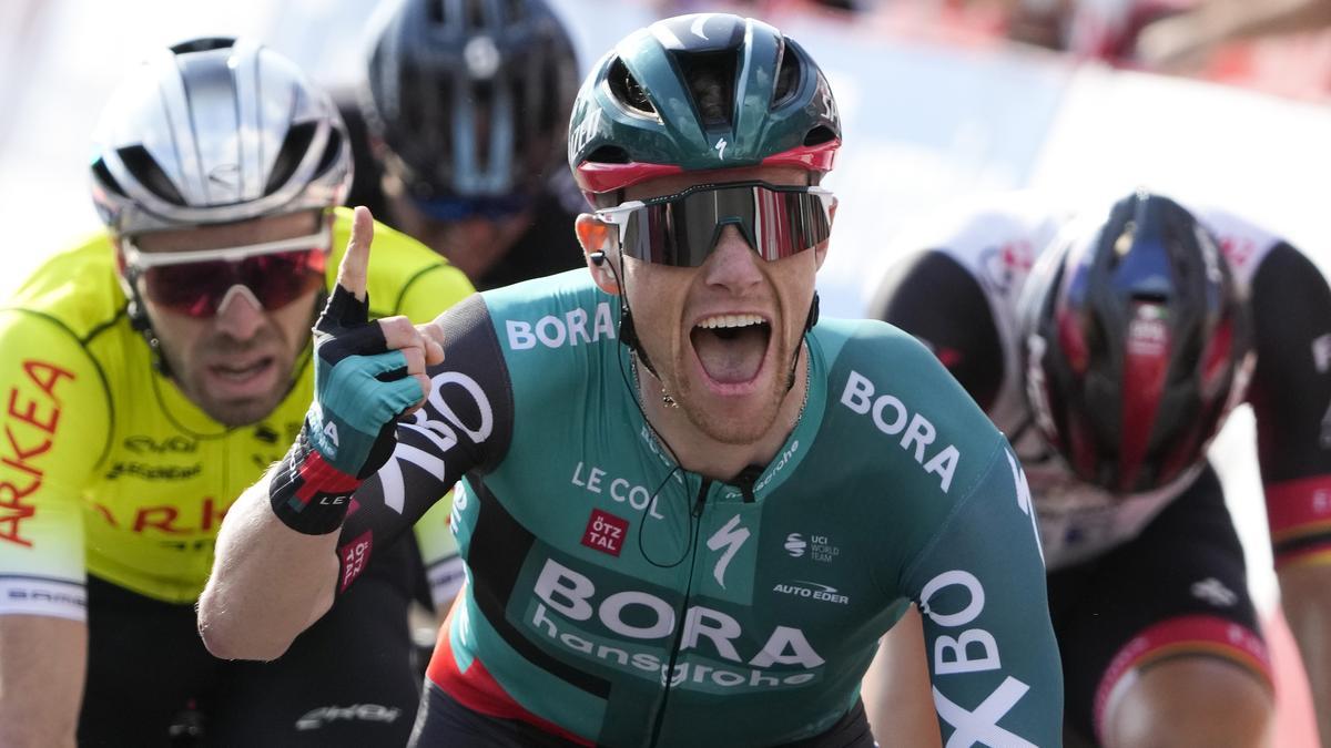 Sam Bennett: "Ha sido increíble volver a ganar"