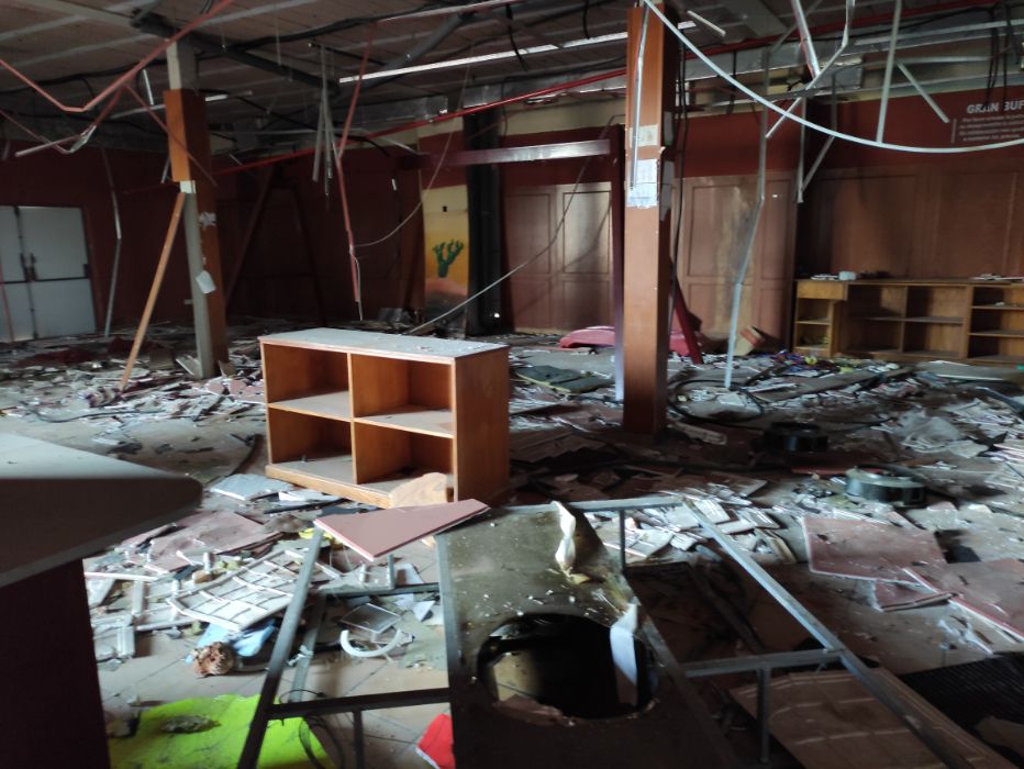 FOTOS | Así está la discoteca Pirámide de Cabanes 20 años después de su ...