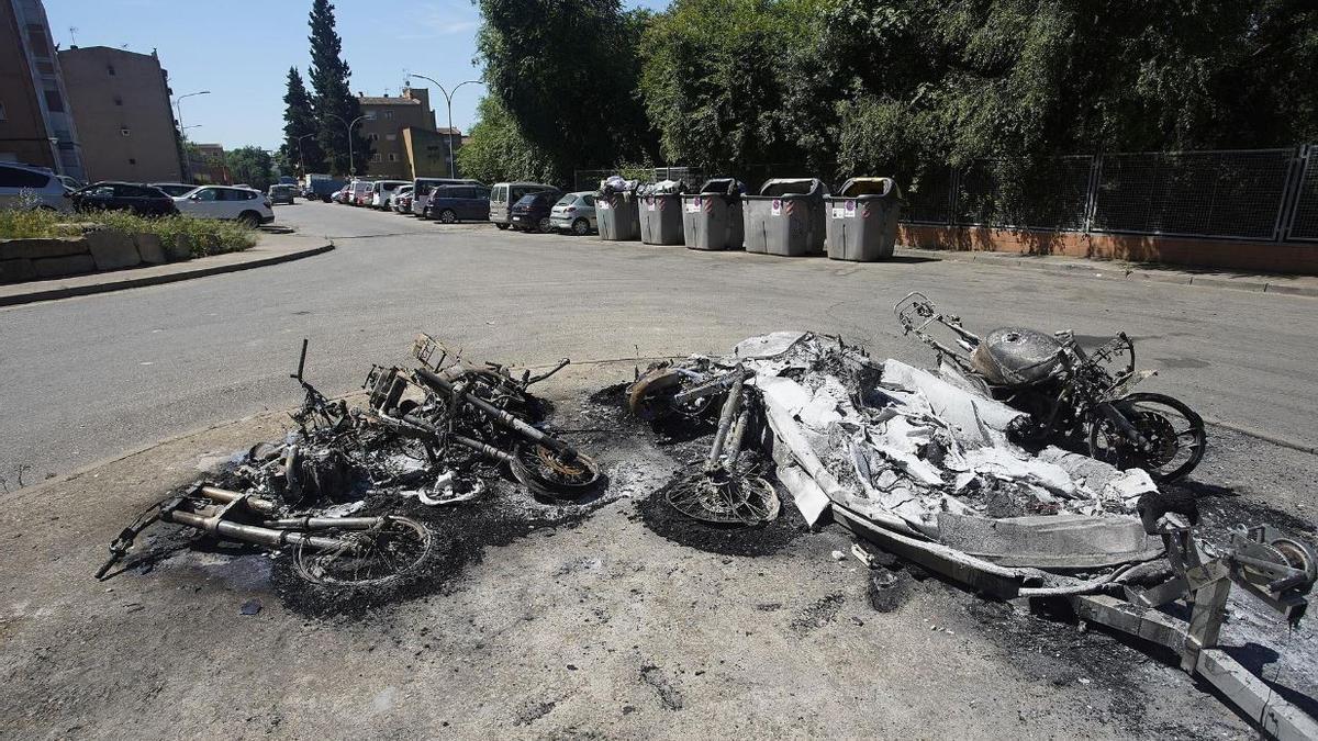 CRIM FONT DE LA PÓLVORA | Els Mossos troben el fusell utilitzat en el ...