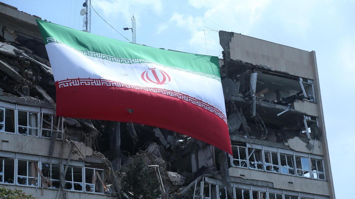 Irán intensifica con IA la guerra cibernética contra objetivos críticos ...
