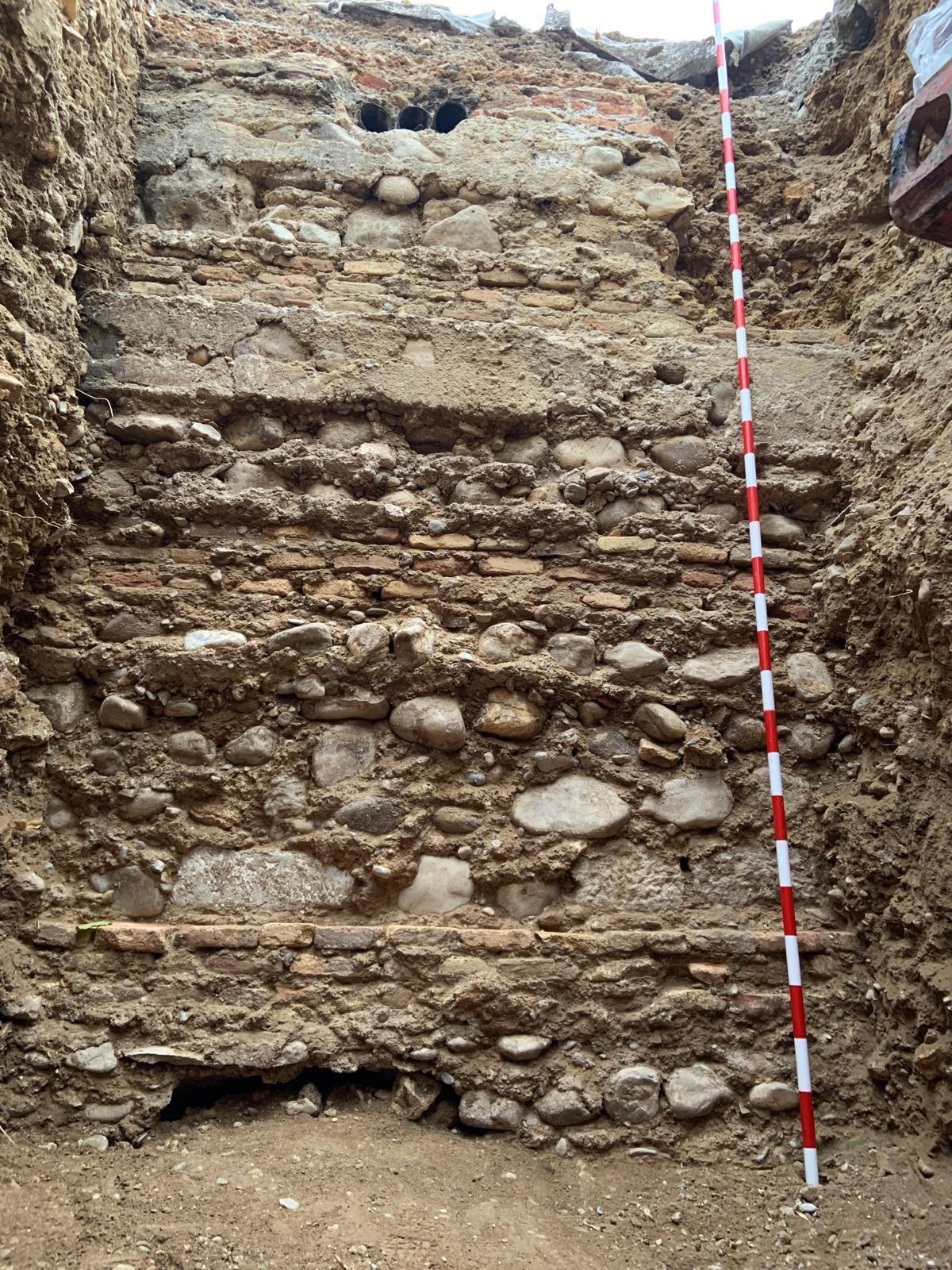 Siguen apareciendo restos del pasado de Zaragoza en las obras de la ...