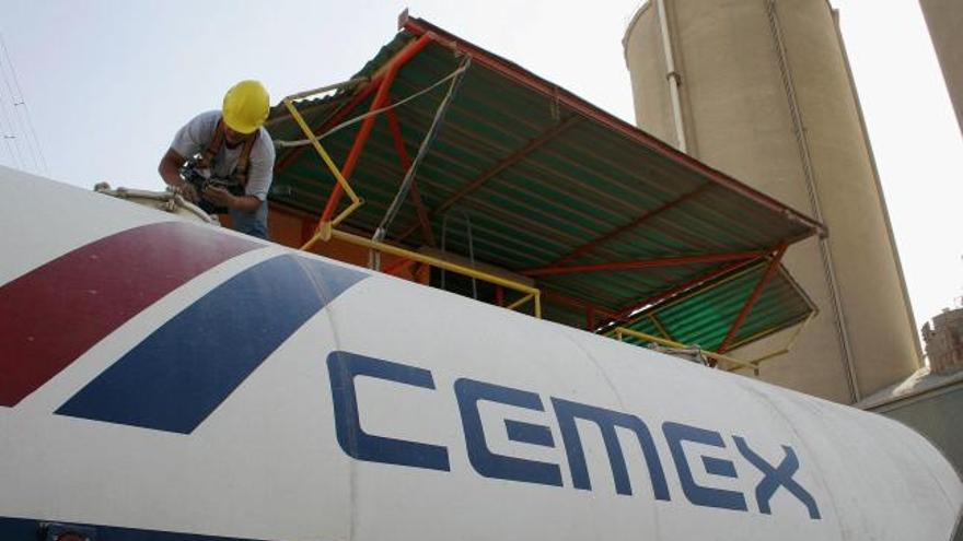 Cemex afirma que pavimentar con hormigón permite un 80% de ahorro