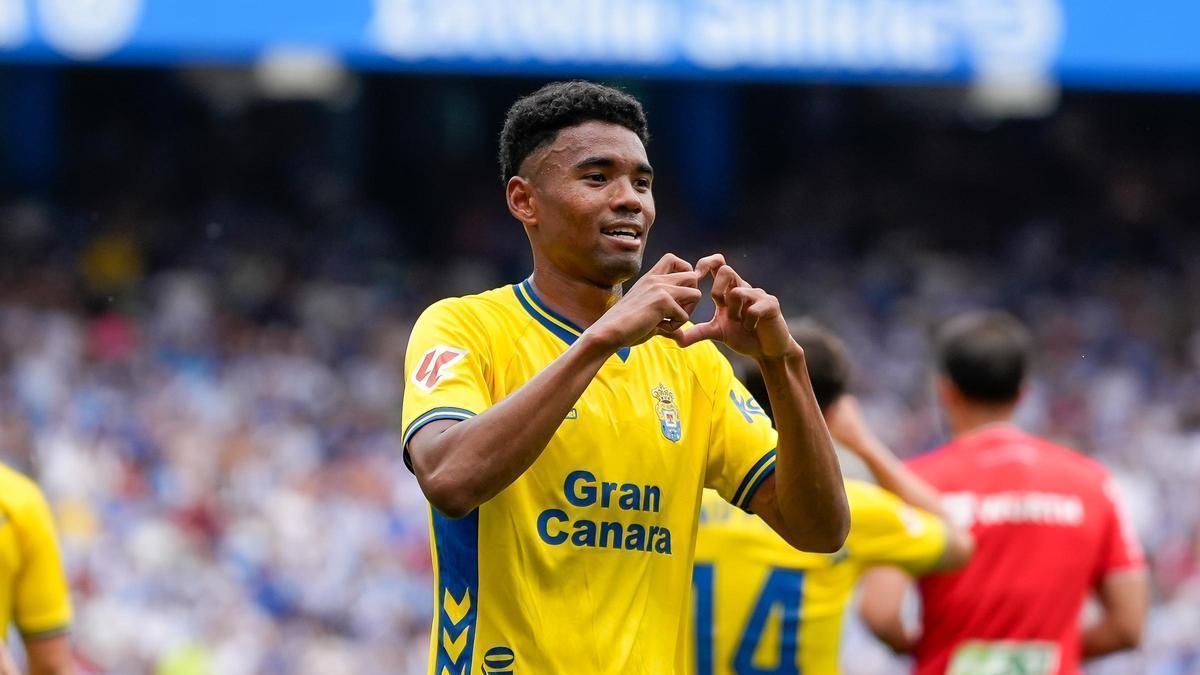 Una montaña rusa de posiciones para la UD Las Palmas