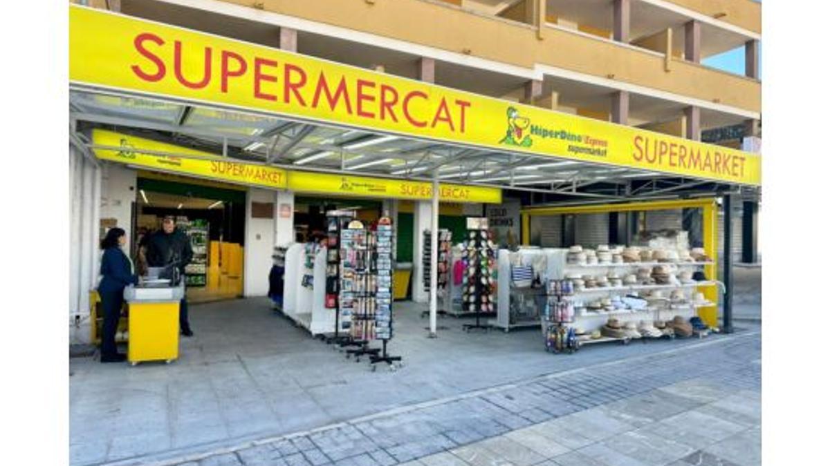 SUPERMERCADOS EN MALLORCA | La cadena HiperDino inaugura sus dos ...