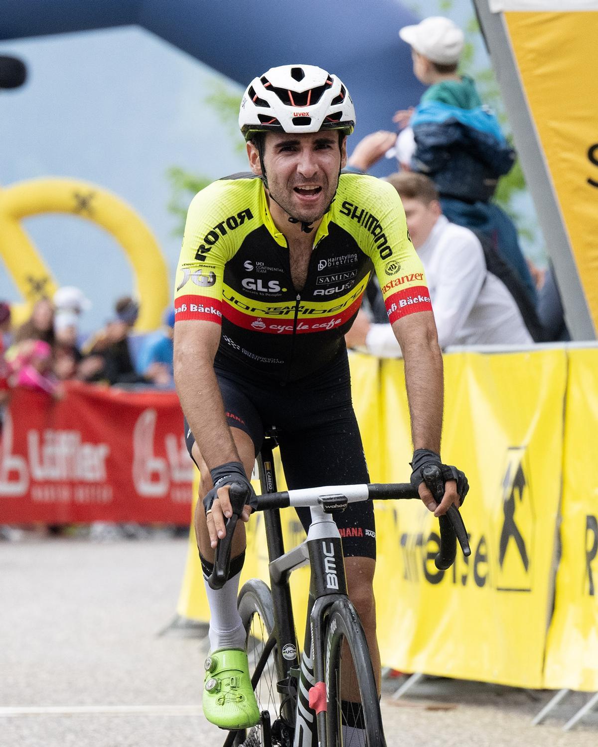 Óscar Cabedo se retira del ciclismo profesional tras dos años en ...