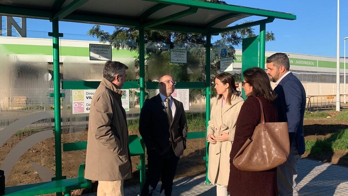 La Junta mejora el servicio de transporte metropolitano con una inversión 60.000 euros
