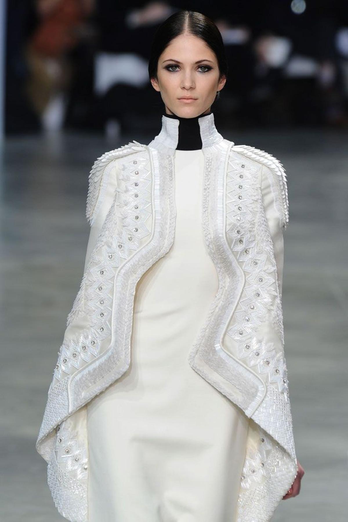 Stéphane Rolland, pura arquitectura - Woman