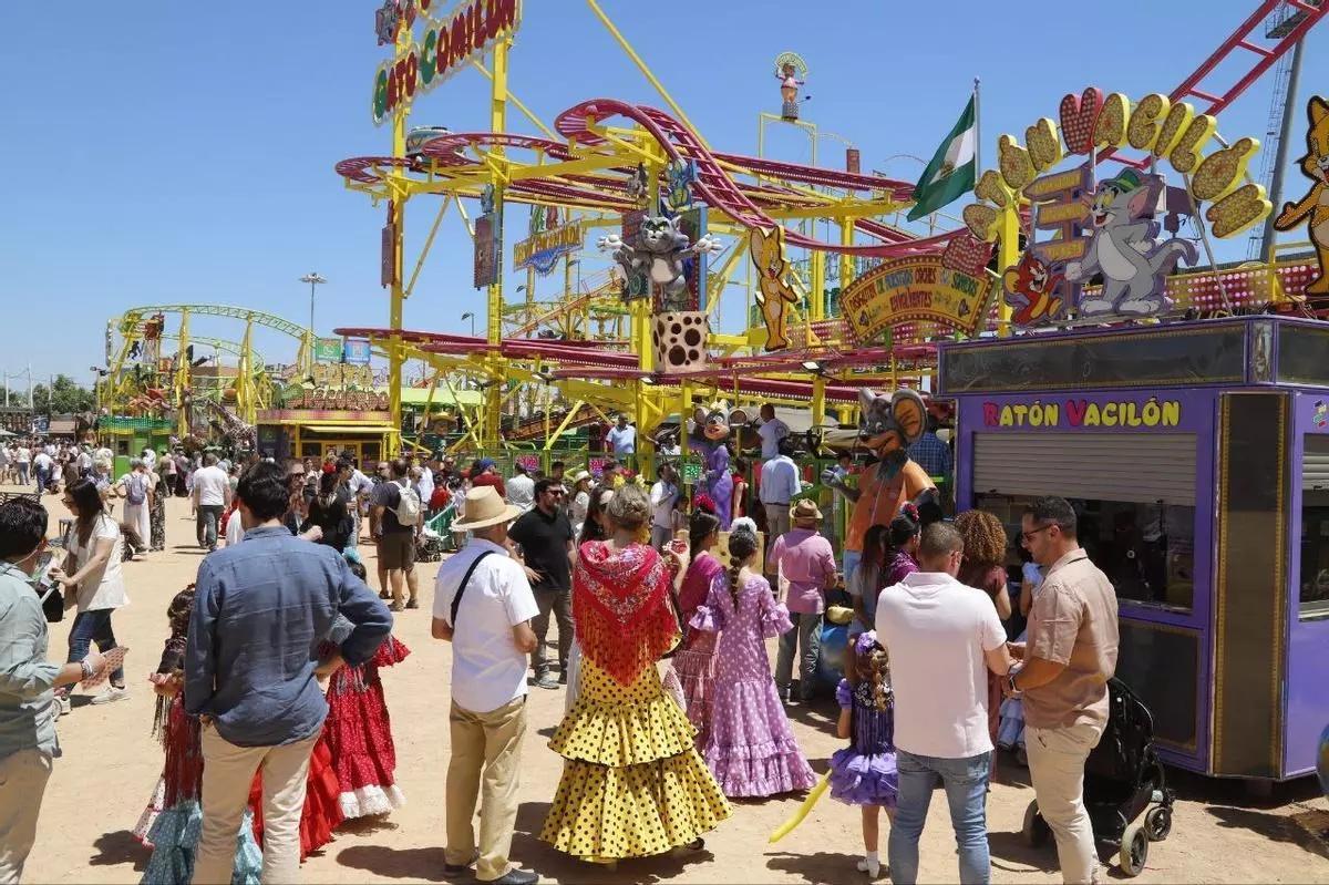 Álex López, médico de Urgencias, ante la Feria de Córdoba: "Alcohol e ...