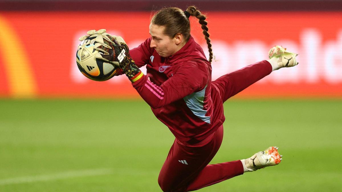 Mundial Futbol Femenino | El sueño de la valenciana Enith Salón