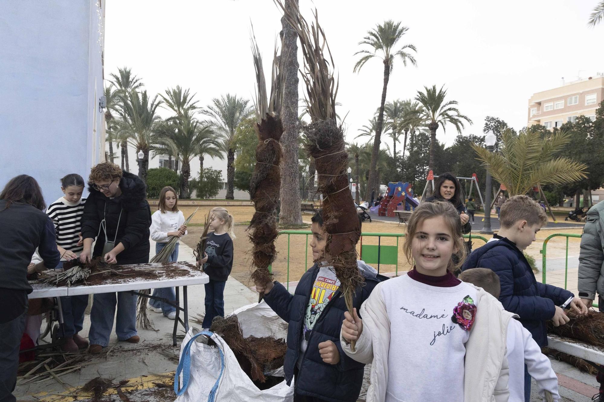 Talleres de “atxes” en Elche para promover una tradición difícil de ...