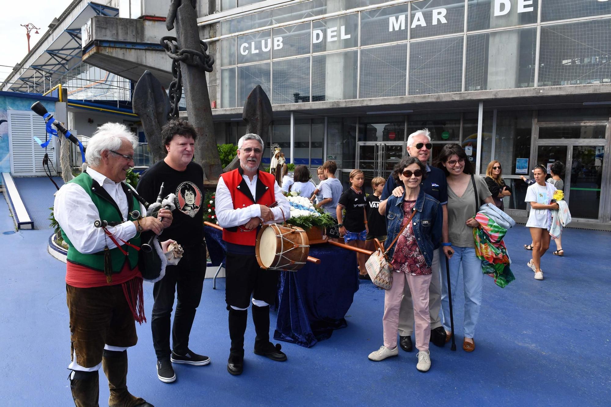 Procesión del Carmen en el Club del Mar de San Amaro