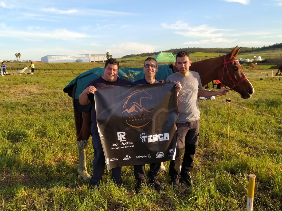 Marcos Puga y MAP Xarifa alcanzan el podio en el raid internacional de ...