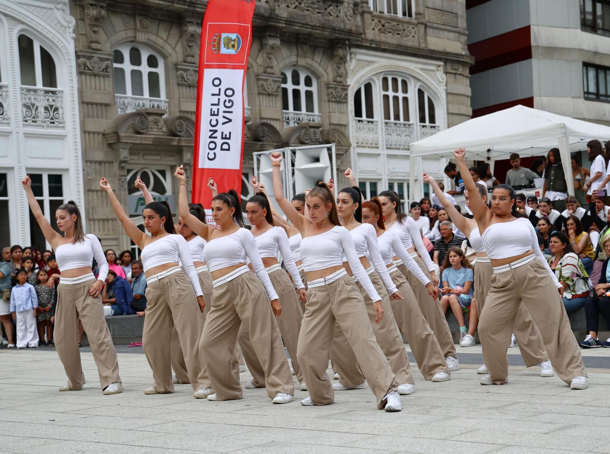 'Vikul' conquista a los espectadores en Porta do Sol