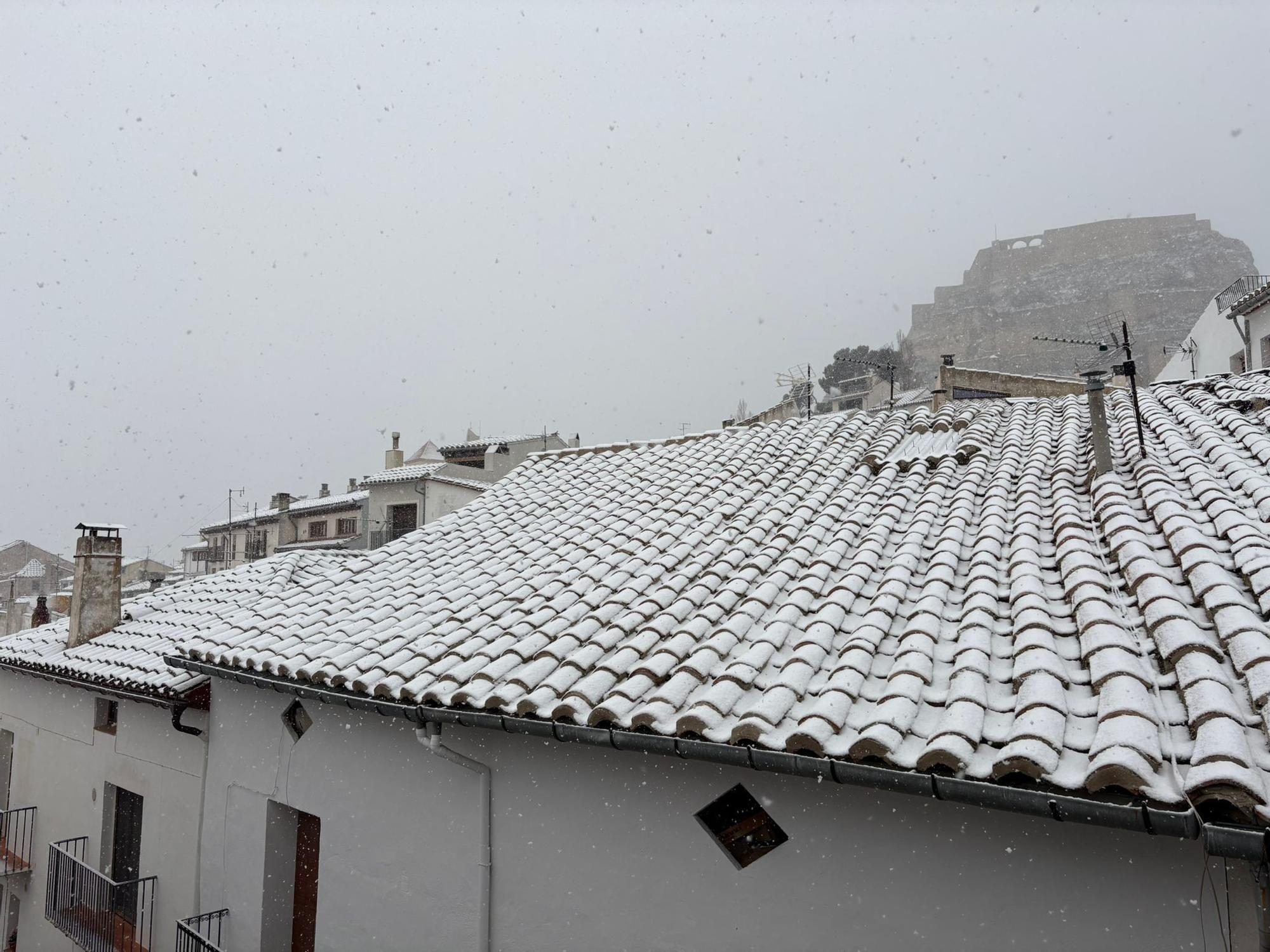 Las imágenes de Morella cubierta de nieve en Navidad