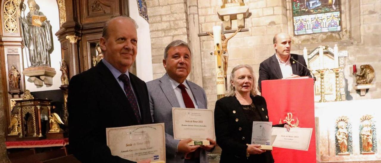 Honor al mayor símbolo cristiano