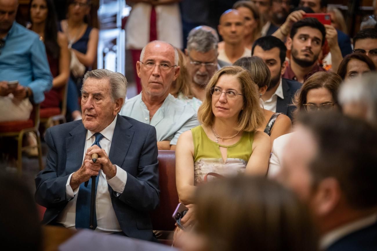 Fotos: José Manuel Bermúdez, reelegido alcalde de Santa Cruz de Tenerife