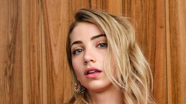 Emily Rudd e Iñaki Godoy de 'One Piece' estarán en Comic-Con Málaga el ...