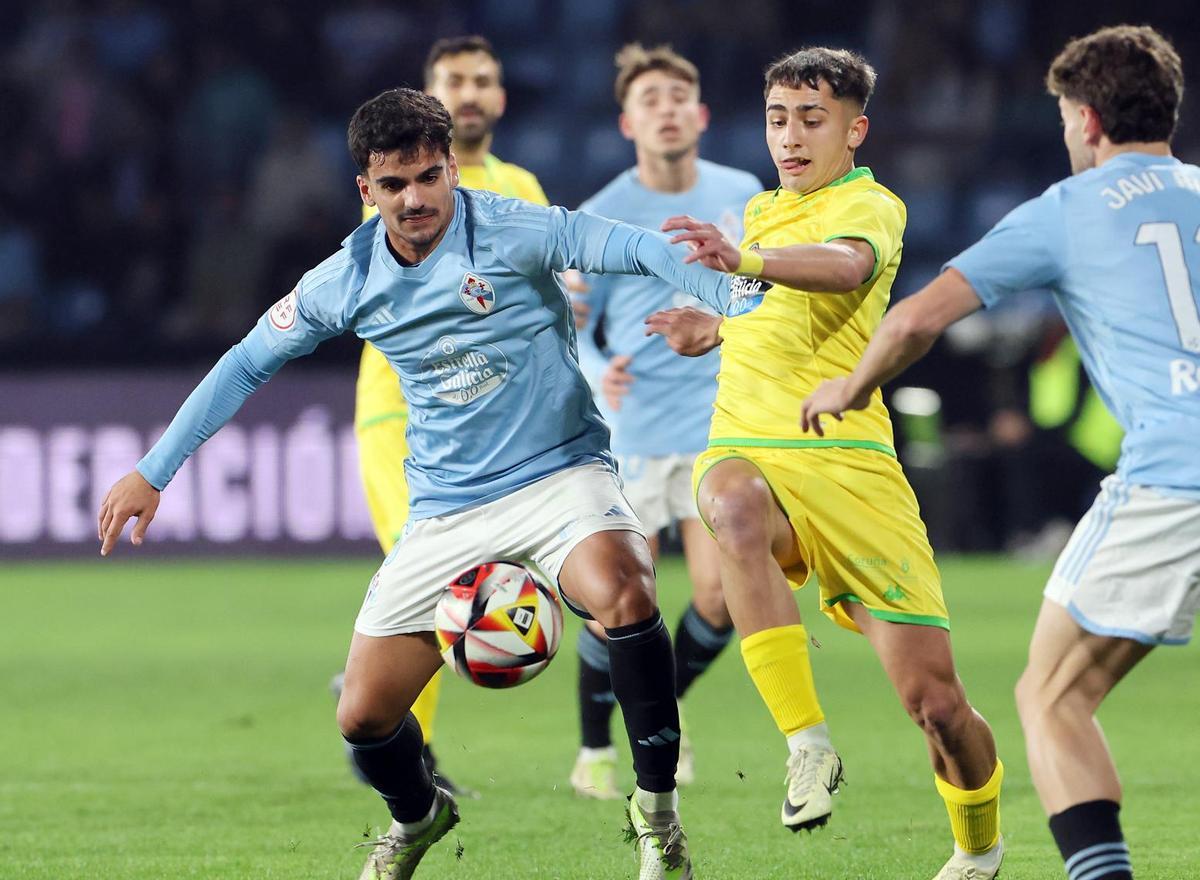 CELTA B - DEPORTIVO DE LA CORUÑA: Las mejores imágenes del Celta ...