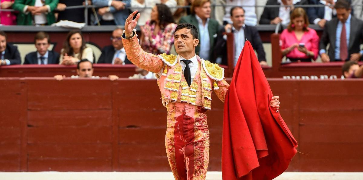 Paco Ureña en Las Ventas: Dar el corazón a un toro de Victorino Martín