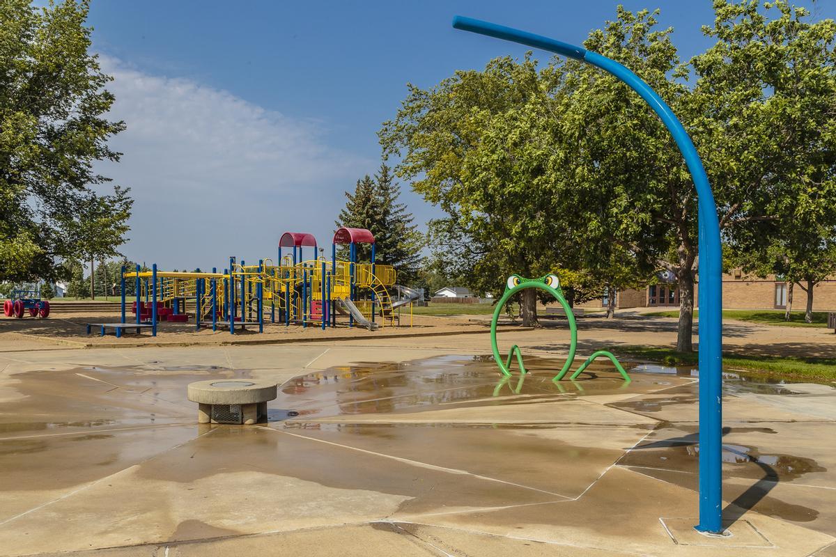 Este pueblo de menos de 300 habitantes esconde el parque acuático más ...