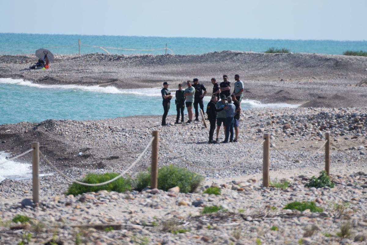 Hallado el cadáver del menor desaparecido en la playa de Almassora - El ...