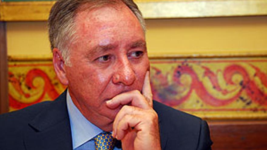 Clemente González Soler: "Se puede ser feliz viviendo con muchas menos ...