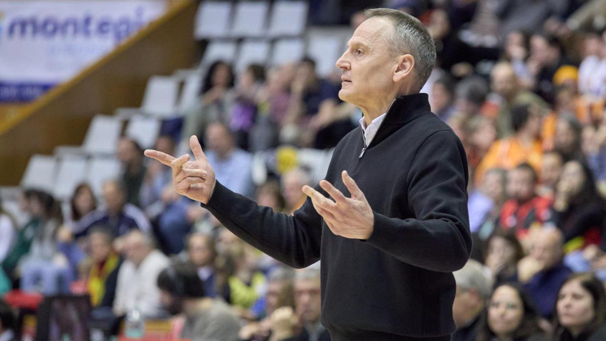 La FEB s’oblida de Roberto Íñiguez en els premis del curs