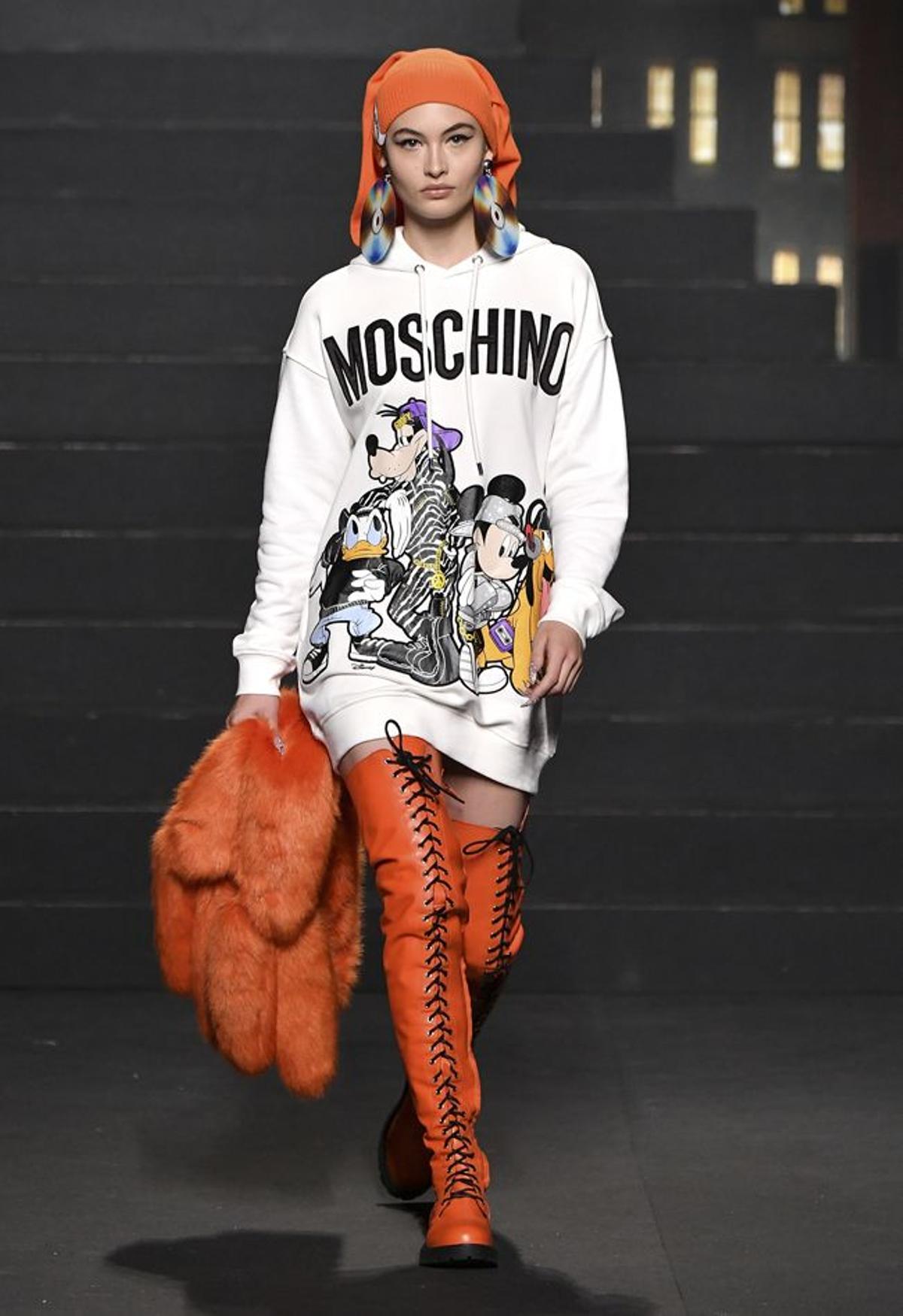 Las imágenes del desfile de Moschino [tv] x H&M - Woman