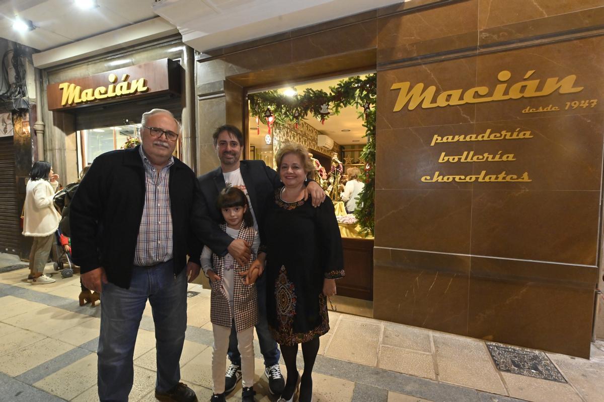 Nueva bombonería en Castelló: Macián, mucho más que 'pilotes de frare'