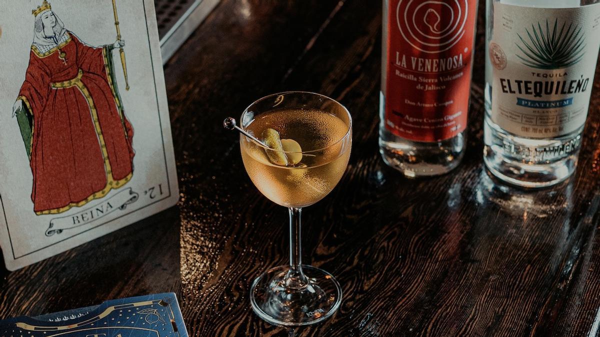 Locos por el agave: así abrazó España el tequila, el mezcal y la raicilla