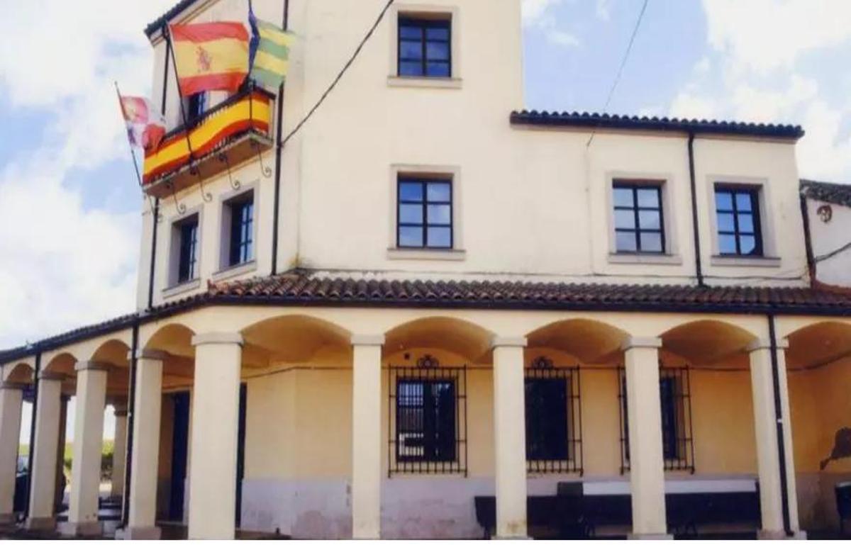 SEMANA SANTA | Cerecinos del Carrizal repasa su Pasión en una exposición