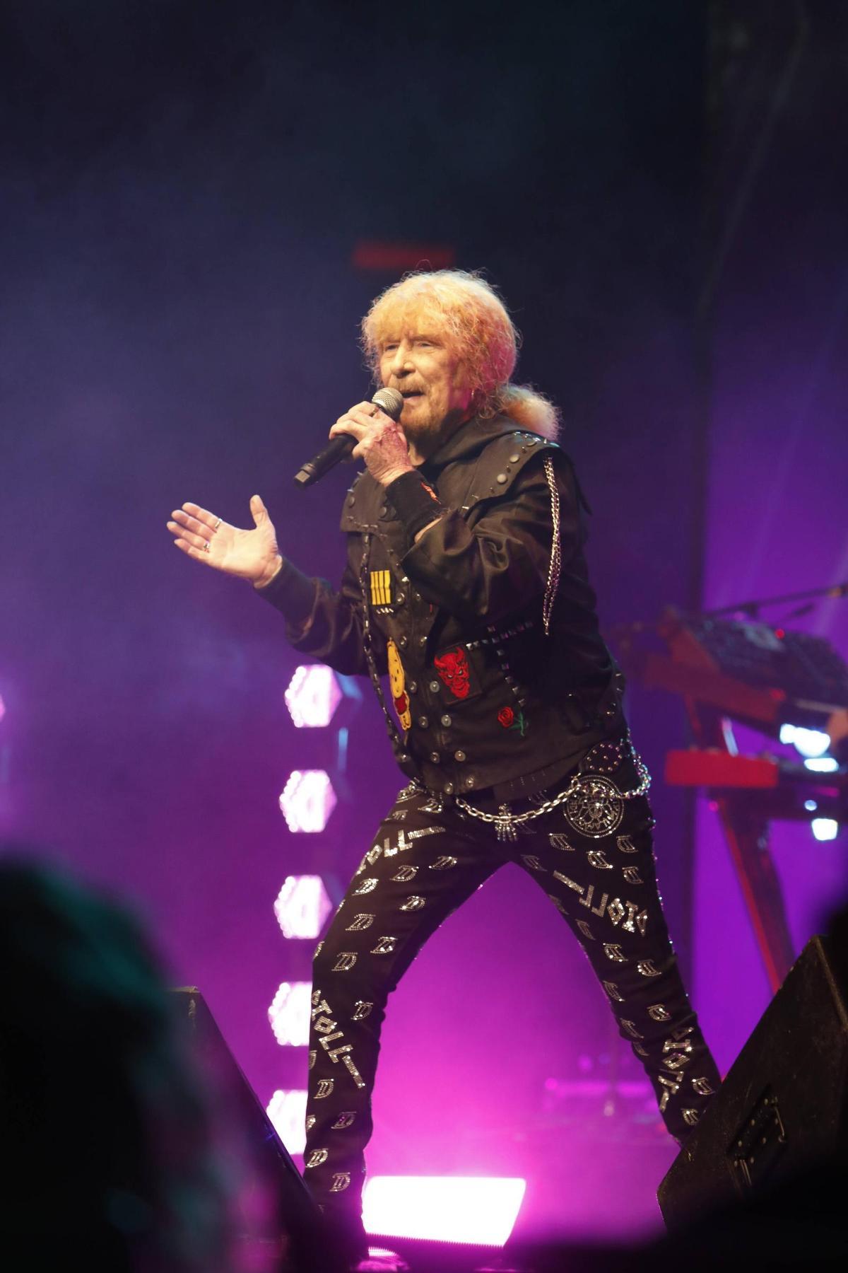 El concierto de Medina Azahara en Gijón, en imágenes
