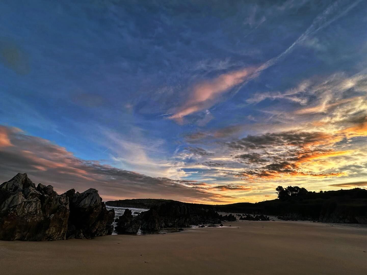 Las últimas fotografías de Antonio Trevín a su querido Llanes