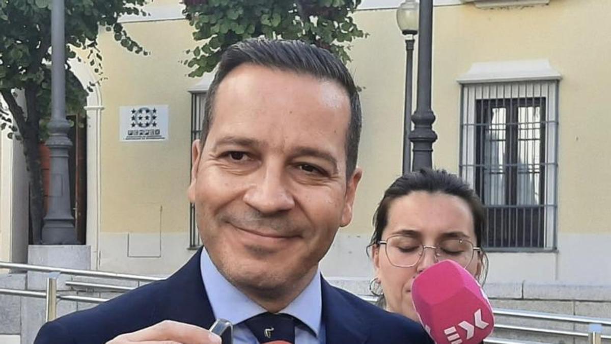 EXTREMADURA.-Fernández recuerda que eliminar la lengua árabe de los ...