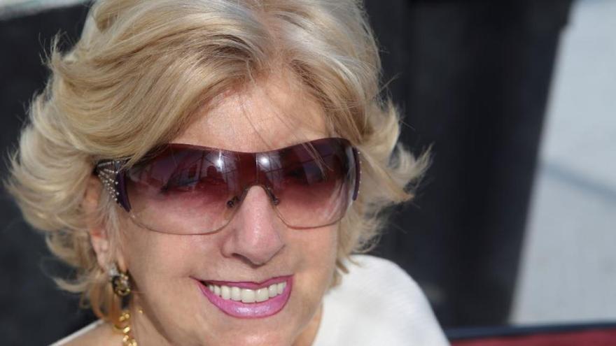 Rosa Maria Colom y Canizales galardonados en los Premis Ciutat d'Alzira