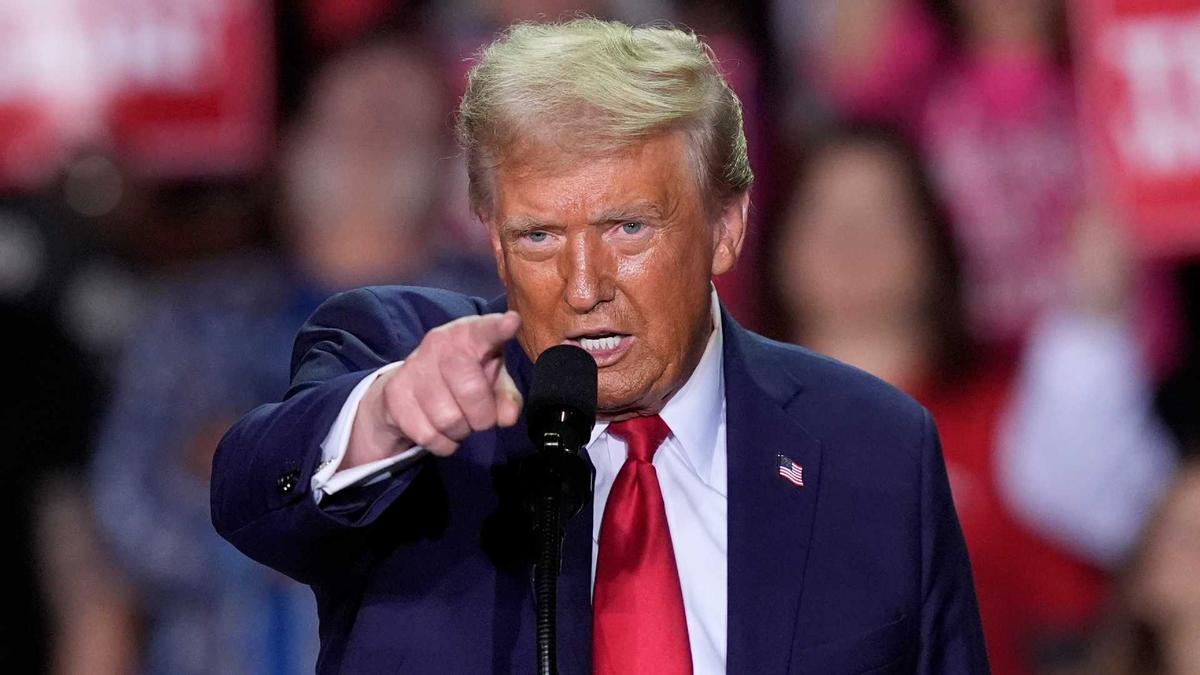 ELECCIONS | Donald Trump acaricia el retorn a la presidència dels ...