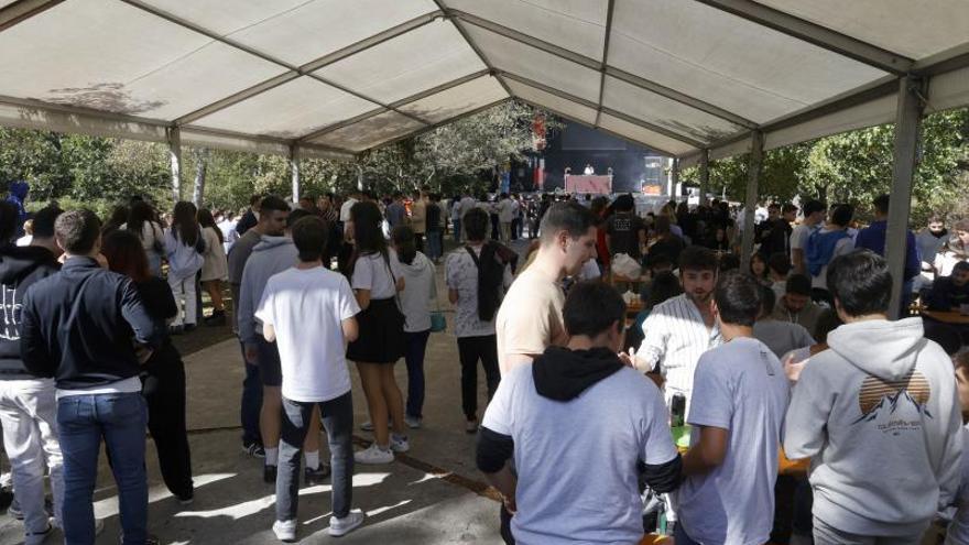 San Teleco devuelve la fiesta al campus: “La gente se lo está pasando ...