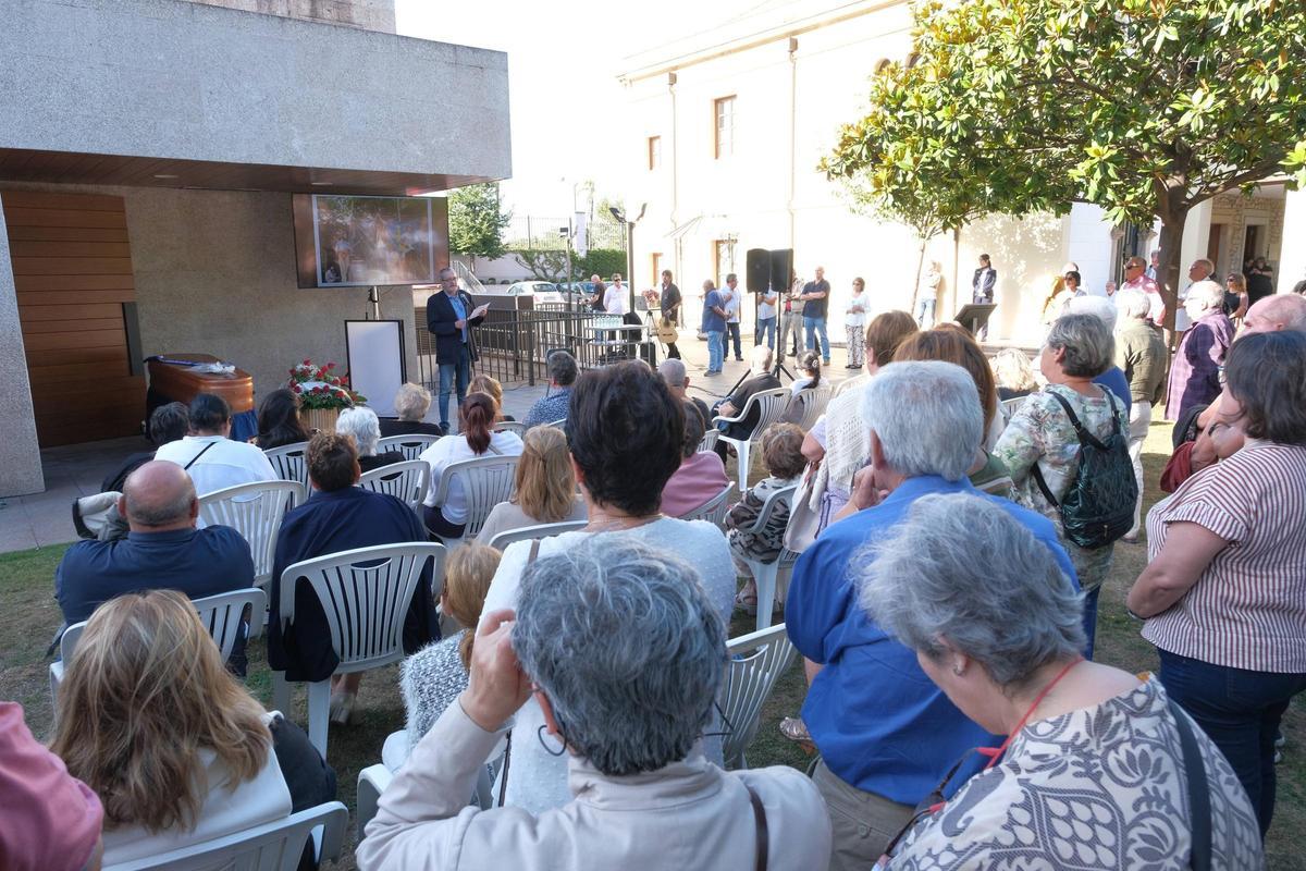 Multitudinaria despedida a Julio Ramos (en imágenes)
