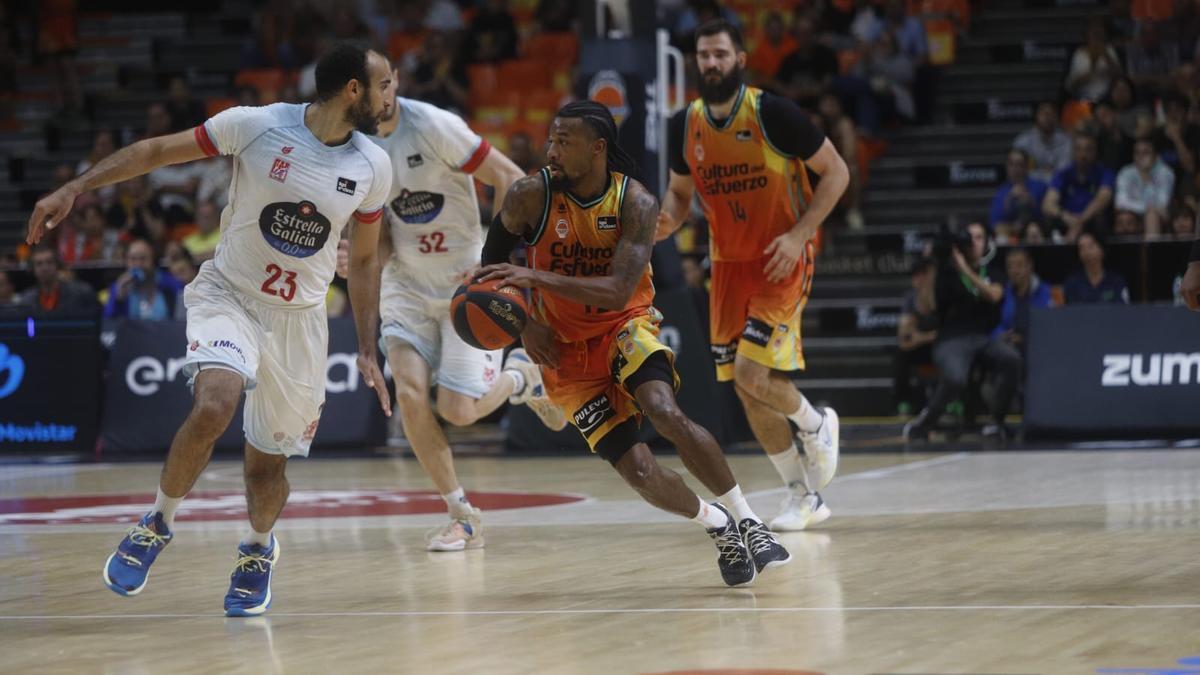 Baloncesto: Valencia Basket rescinde el contrato de Shannon Evans